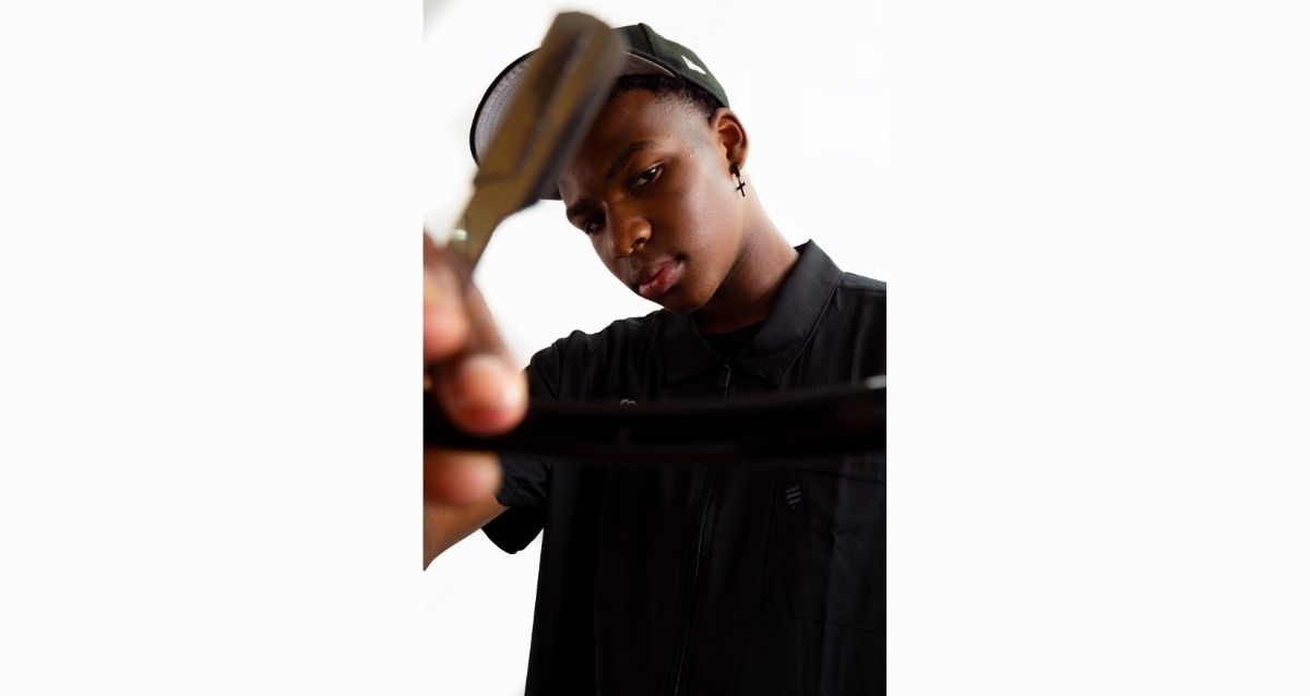 Morgan Collins | Fades and Combovers | J'Bez